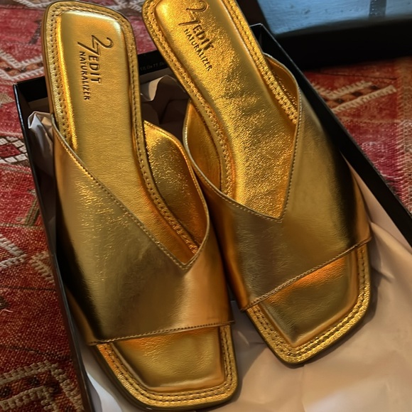Naturalizer | Shoes | 27 Edit Naturalizer Zelda Faux Leather Slide ...
